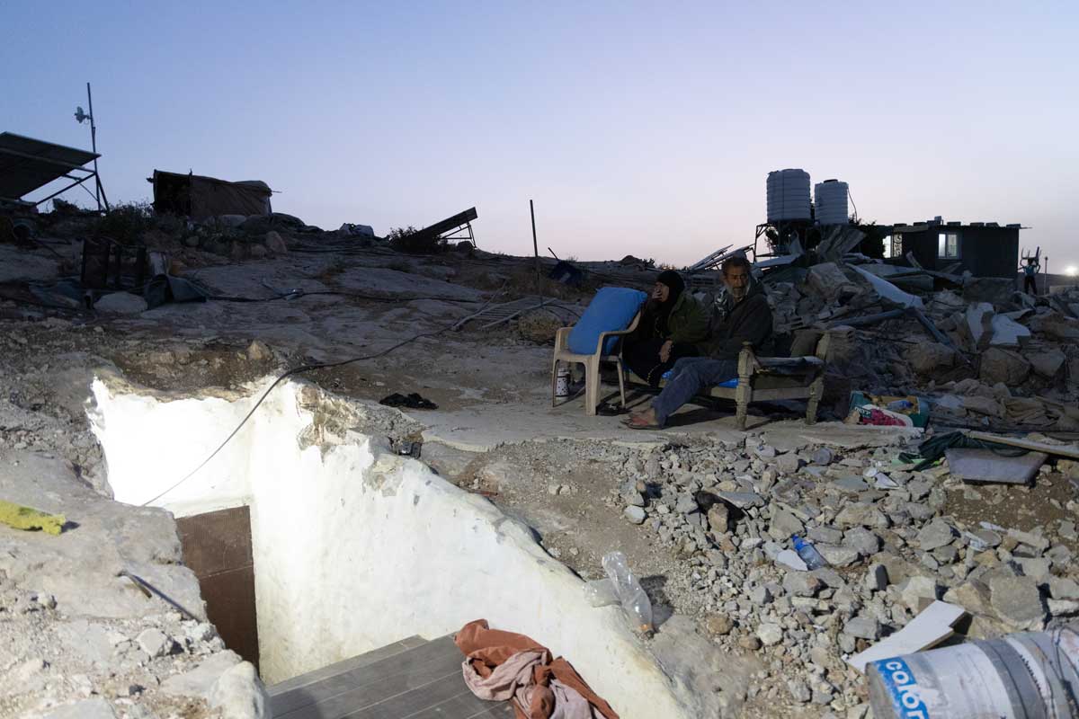 Khirbet Khilet a-Dabe’, South Hebron Hills: After Israeli authorities ...